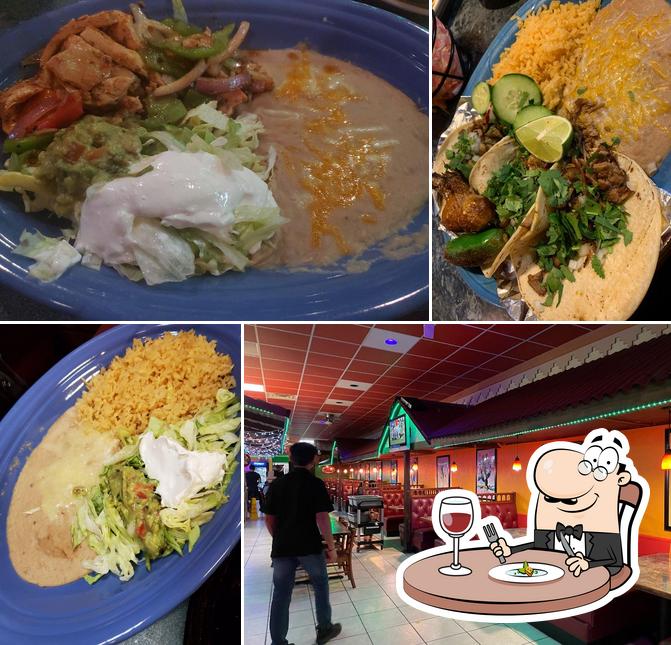Guacaholic Mexican Grill And Bar in Spring Lake - Restaurant menu and ...