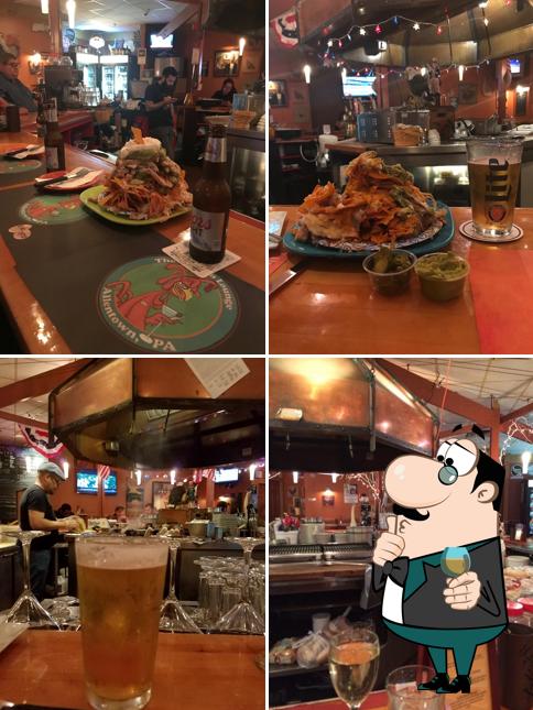 Chicken Lounge in Allentown - Restaurant menu and reviews
