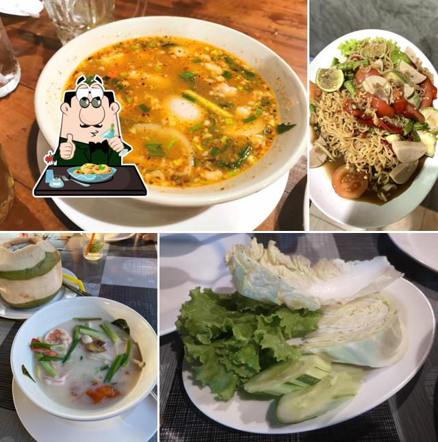 Karon James Restaurant, Karon - Restaurant menu and reviews