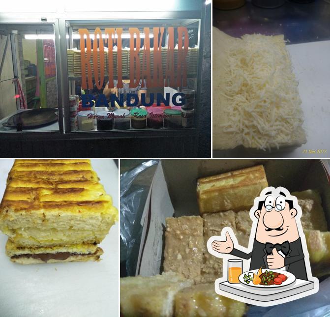 Roti Bakar Bandung restaurant, South Jakarta, QQ94+GW6 - Restaurant reviews