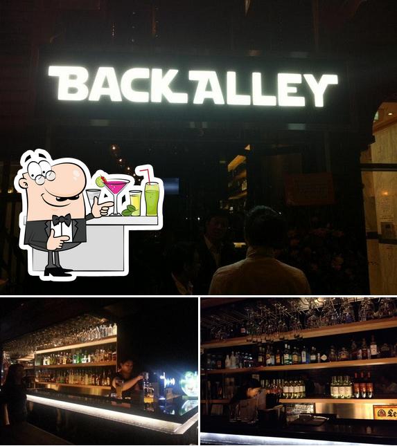 Back Alley pub & bar, Hong Kong - Restaurant reviews