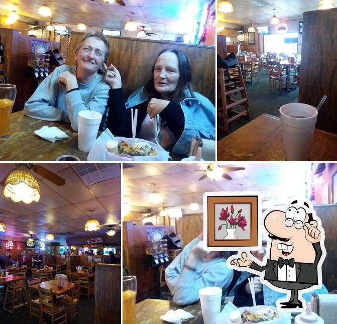 Grinder's Restaurant, Lancaster - Restaurant menu, prices and reviews