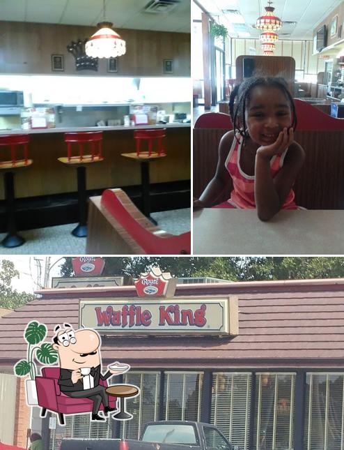 Royal Waffle King in Centre - Restaurant menu and reviews