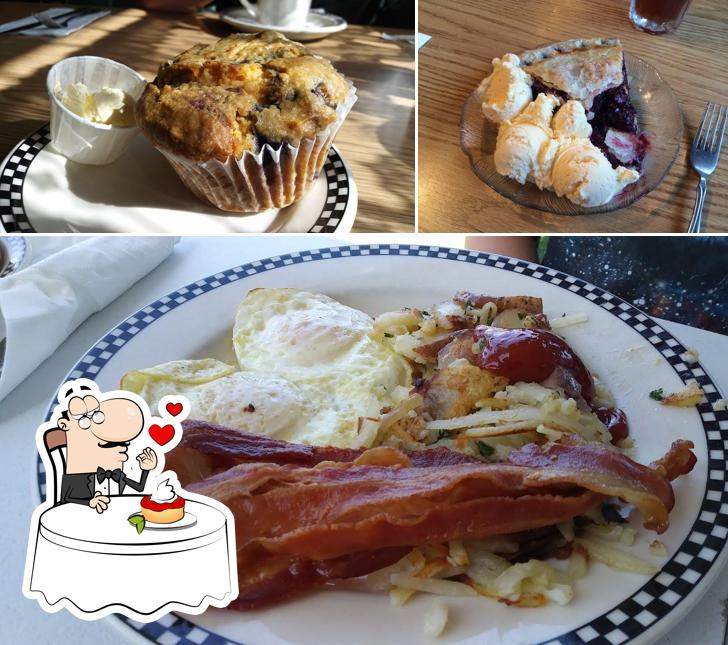 Dalton's Cafe, Cypress - Restaurant menu, prices and reviews