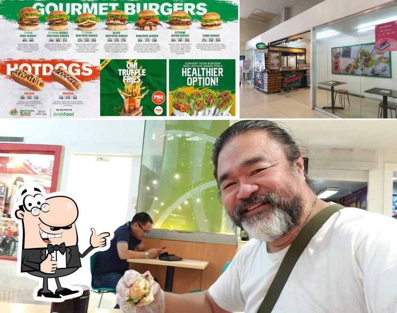 Brothers Burger Express - Cash and Carry Mall restaurant, Makati ...