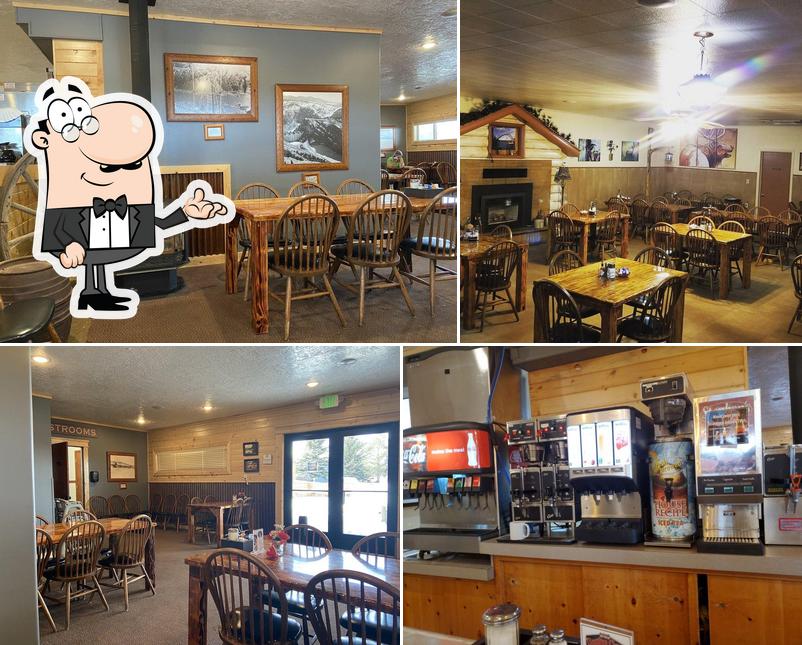 Flaming Gorge Resort, 1100 E Flaming Gorge Resort in USA - Restaurant ...