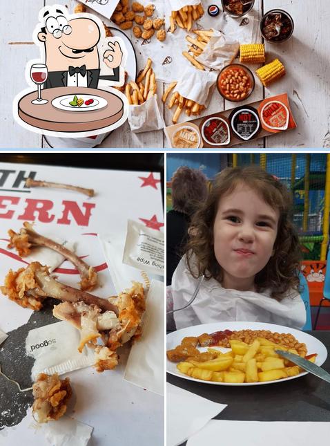 KFC Wolverhampton - Penn Road Retail Park, Wolverhampton - Restaurant ...