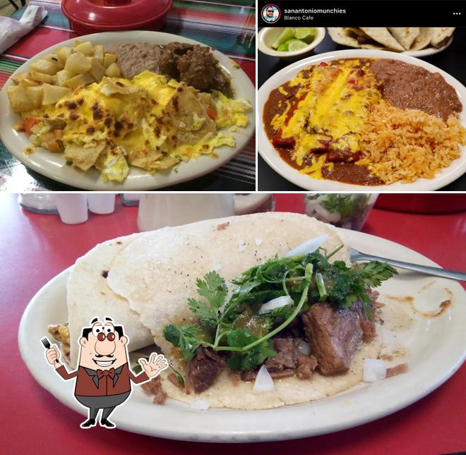 Blanco Cafe, San Antonio - Restaurant menu, prices and reviews