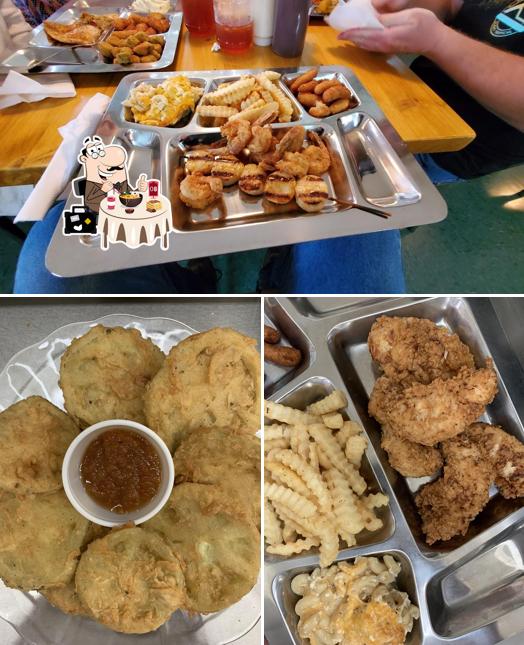 Boondocks Fish Camp & Smoke House, Gray Court - Restaurant menu, prices ...