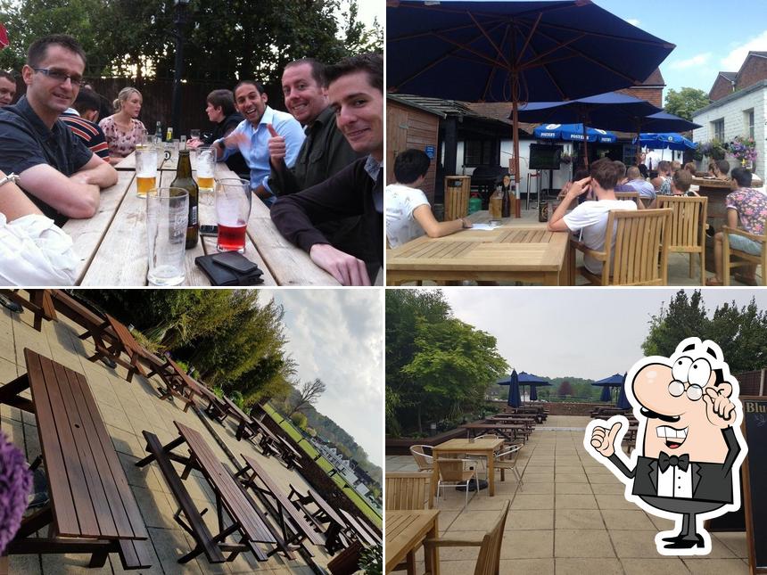 Blue Anchor Reigate, Reigate - Restaurant menu, prices and reviews