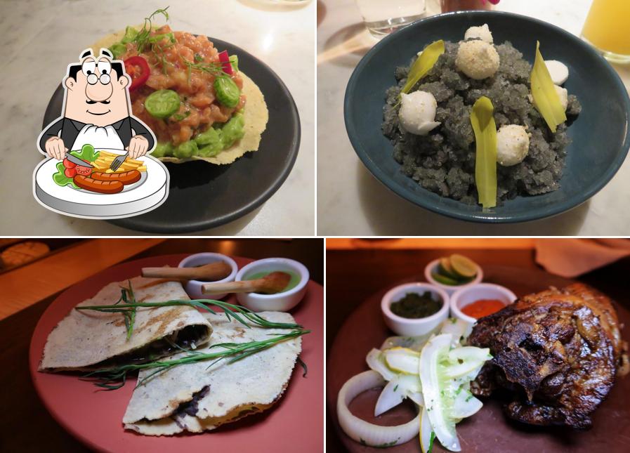 Quetzal, 419 College St in Toronto - Restaurant menu and reviews