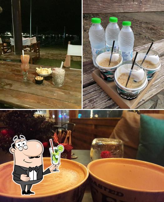 Riva Cafe, Karistos - Restaurant reviews
