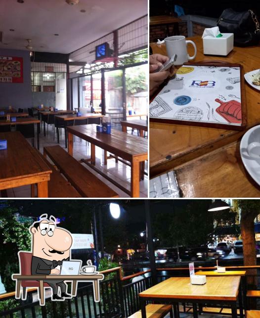 Roti Bakar Eddy cafe, Jakarta, Jl. Transyogi - Restaurant menu and reviews