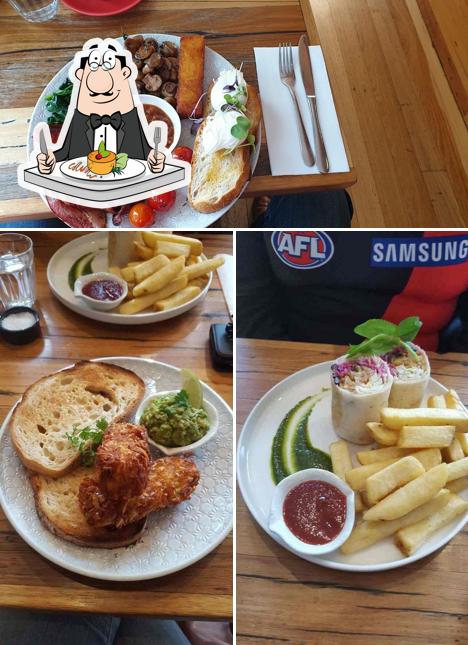 Two Birds Cafe, Collingwood - Restaurant menu, prices and reviews