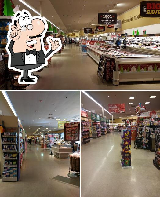 Safeway Dalhousie Station in Calgary - Restaurant reviews