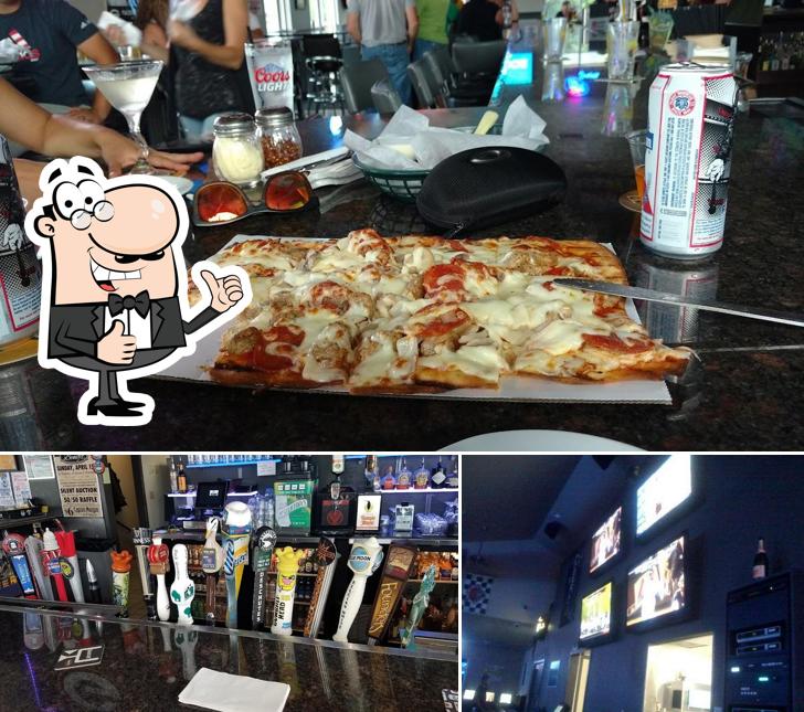 The Neighbors Bar & Grille in Waukesha - Restaurant menu and reviews