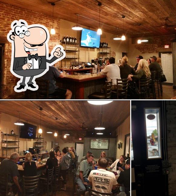 Colusa Tap Room, Colusa - Restaurant menu, prices and reviews