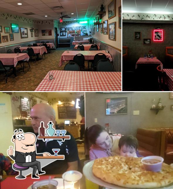 Undo's, Benwood - Restaurant menu, prices and reviews
