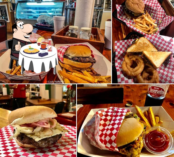 Oark General Store, 117 Co Rd 5241 in USA - Restaurant menu and reviews