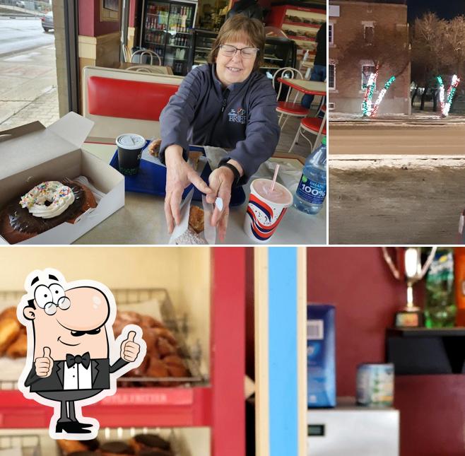 Country Corner Donuts in Regina - Restaurant menu and reviews