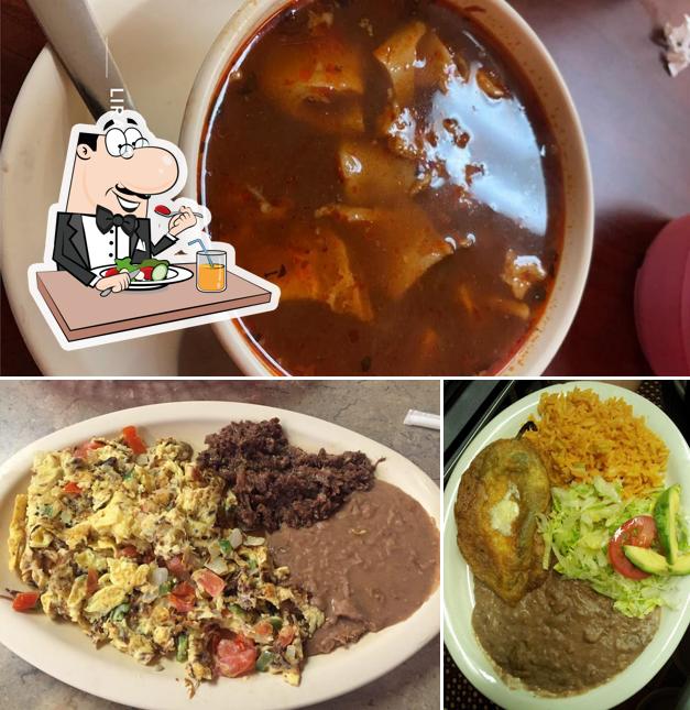 Lira's Restaurant, Laredo - Restaurant menu, prices and reviews