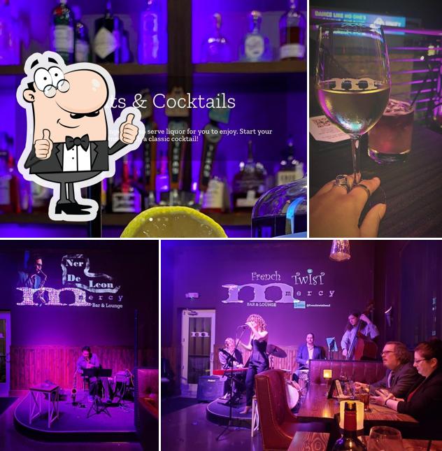 Mercy Bar & Lounge, Irving - Carta del restaurante y opiniones