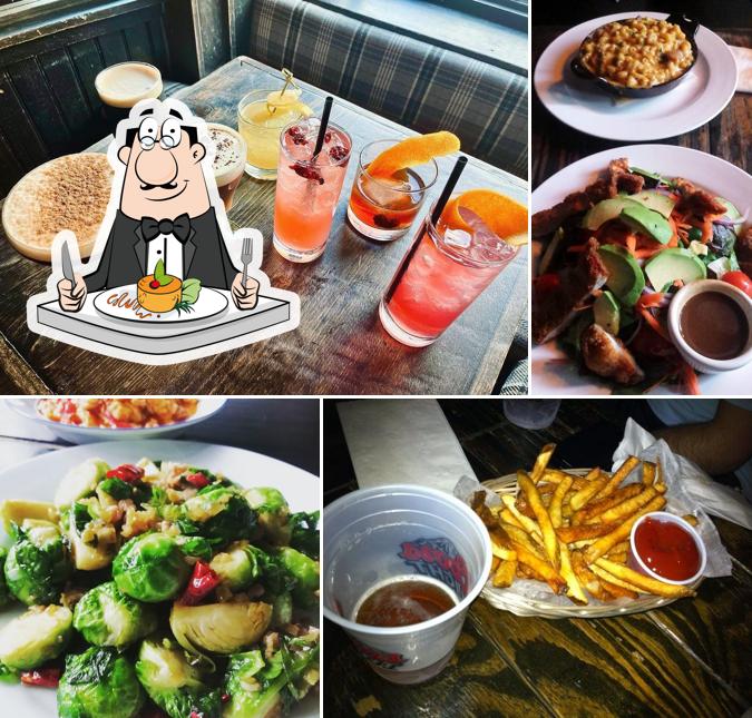 Sláinte Bar and Lounge, New York City - Restaurant menu, prices and reviews