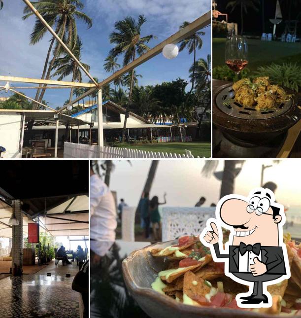 Razzberry Rhinoceros, Mumbai - Restaurant menu, prices and reviews