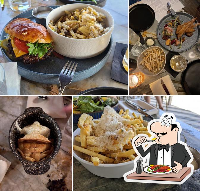 Honey Moon Spirit Lounge in Austin - Restaurant reviews