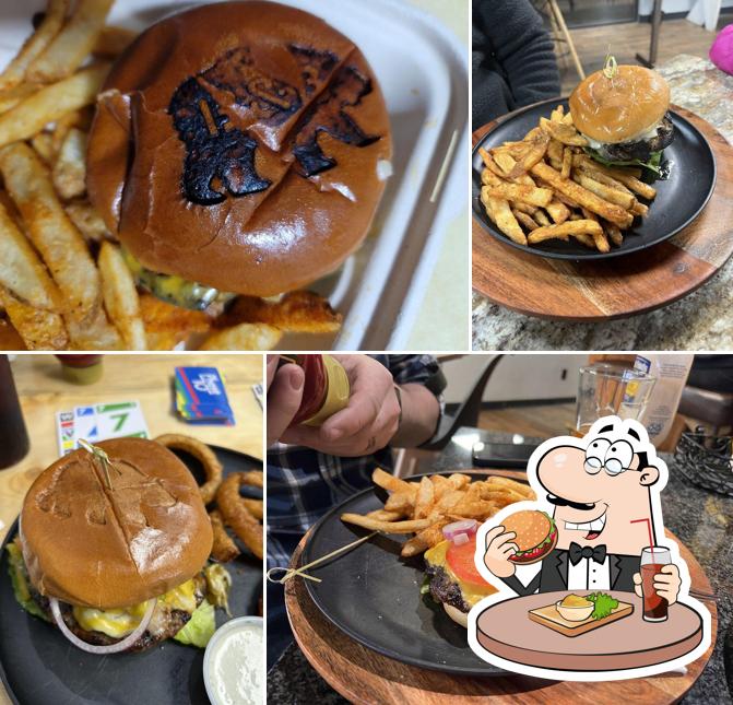 Alaskan Burger & Brew in Anchorage - Restaurant menu and reviews