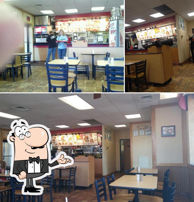 KFC, 1050 E Main St in Owosso - Restaurant menu and reviews
