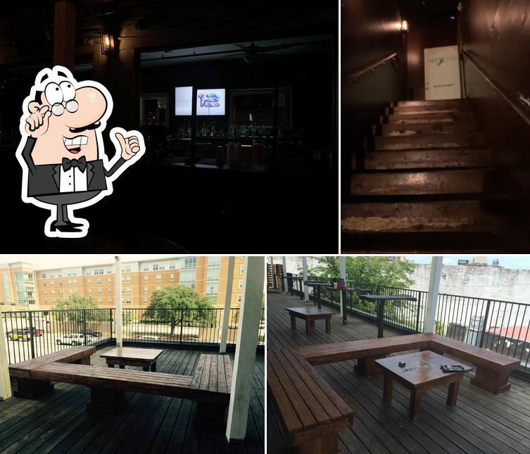 12 Rooftop Bar & Lounge in College Station - Restaurant reviews