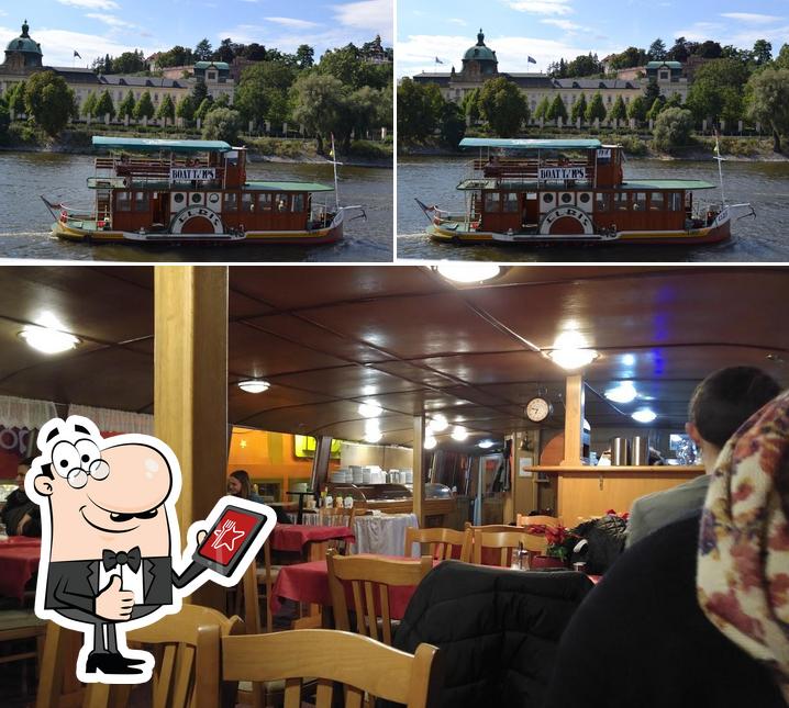 Parník - plavba po Vltavě, Prague - Restaurant reviews