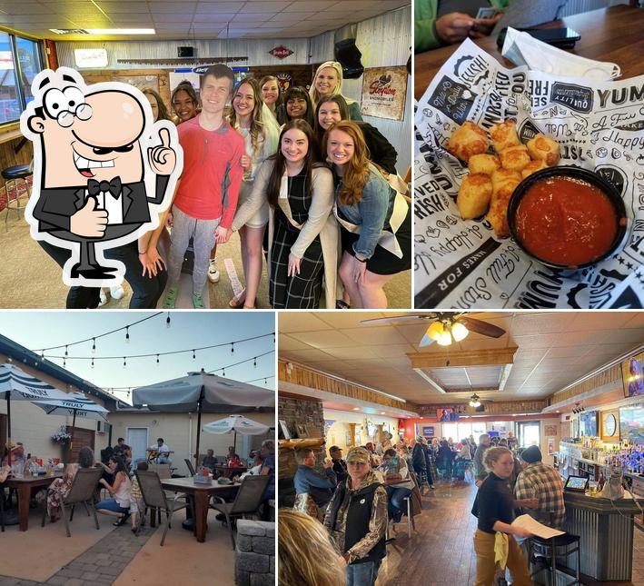 Trailside Tavern & Patio in Crosby - Restaurant reviews
