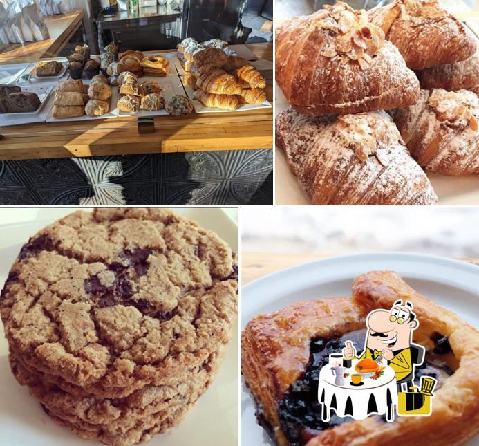 The Good Neighbour Espresso Bar, 238 Annette St in Toronto - Restaurant ...