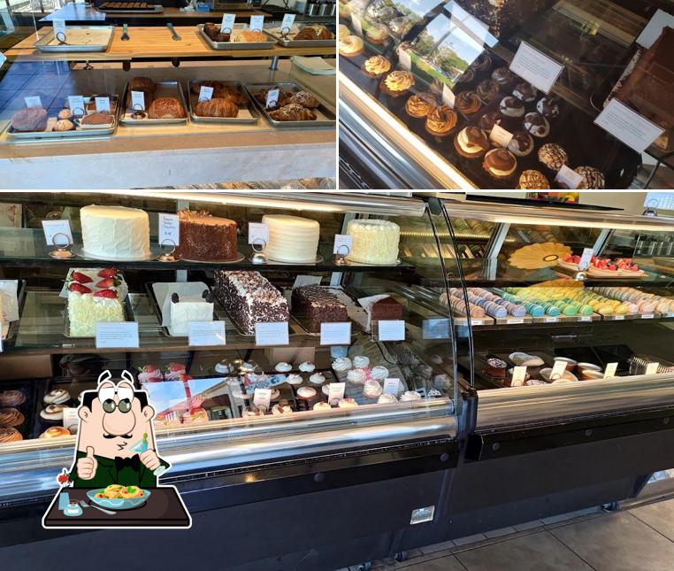 Layer Cake Bakery (LCB) in Irvine - Restaurant menu and reviews