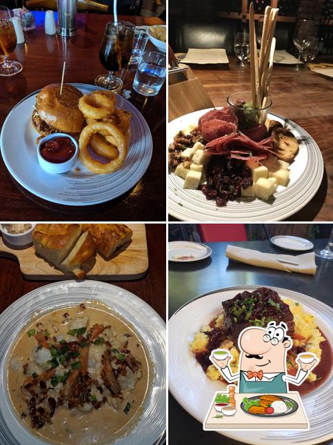 Redwood Café, Modesto - Restaurant menu, prices and reviews