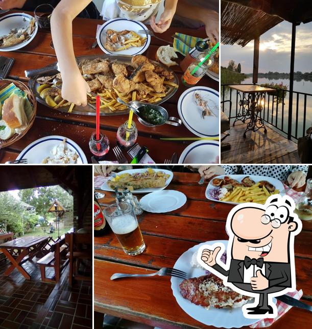 Tiha tisa restaurant, Čurug - Critiques de restaurant