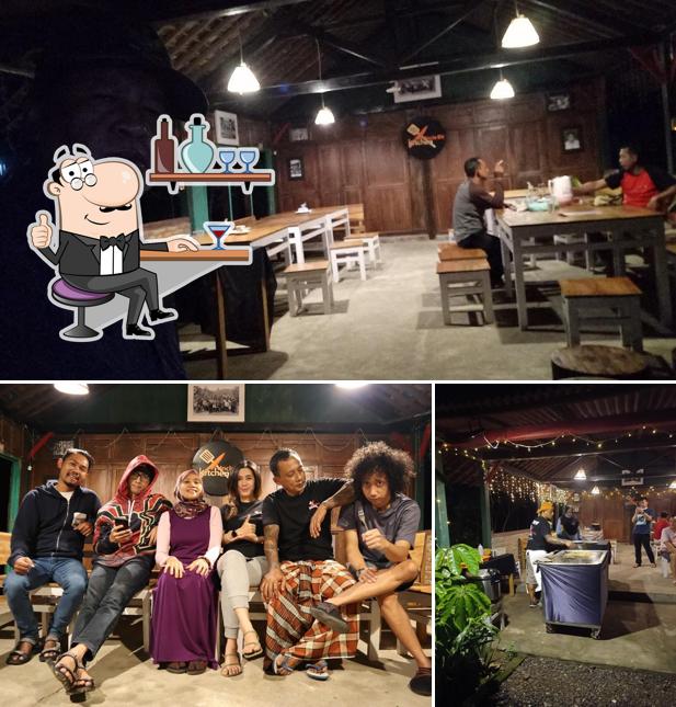 Uncle B's Kitchen restaurant, Purworejo - Restaurant reviews