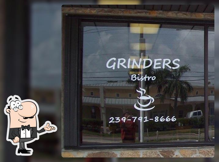 Grinders Bistro Inc in Fort Myers