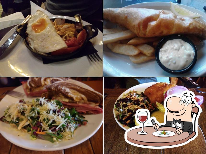The Pub - Rookwood in Cincinnati - Restaurant menu and reviews
