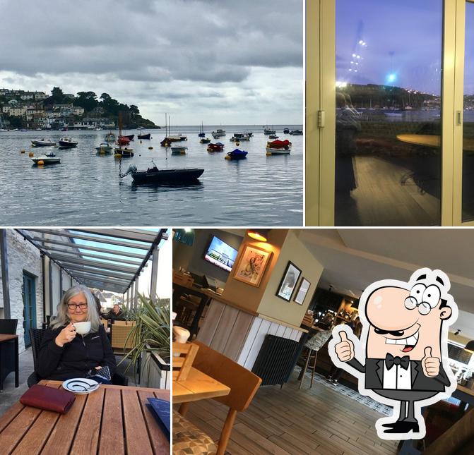Best pubs & bars in Fowey, summer 2024 - Restaurant Guru