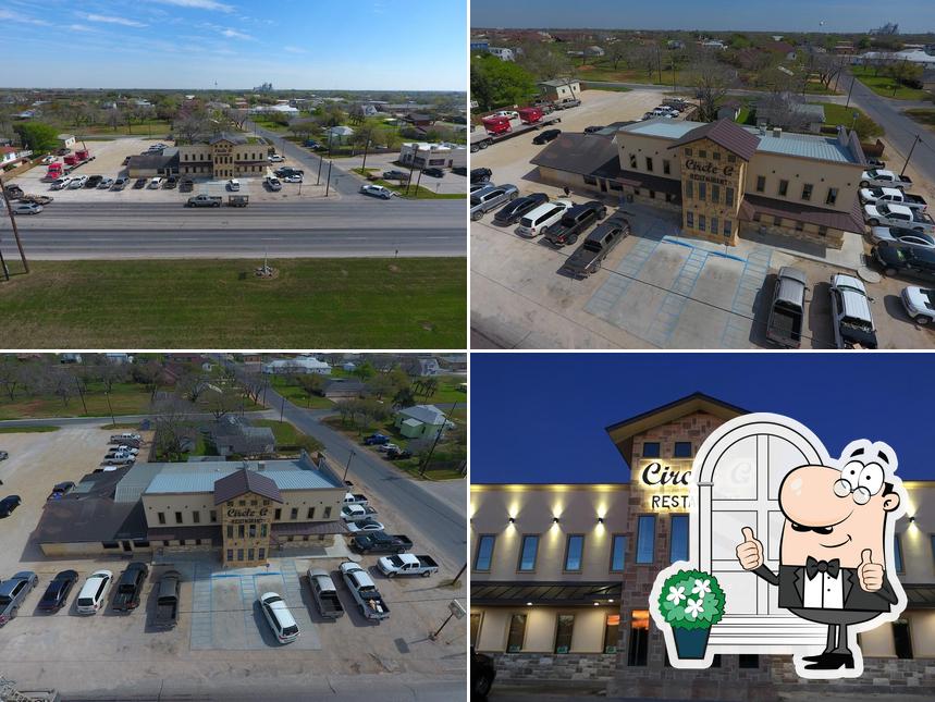 Circle G Restaurant in Poth - Restaurant menu and reviews