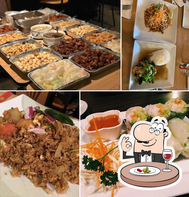 Ginger Thai Restaurant, 6434 E Mockingbird Ln Ste 111 in Dallas ...