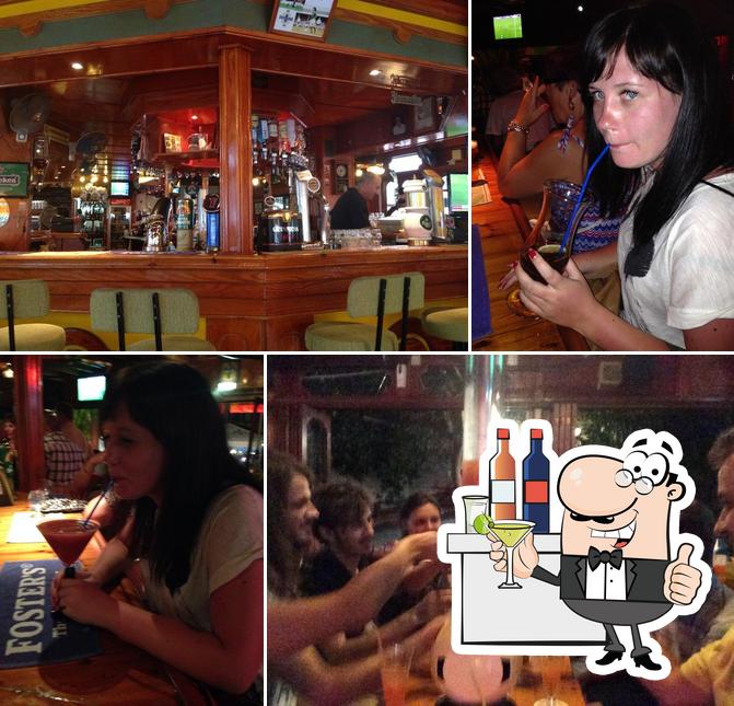Golden Arrow Pub, Ayia Napa - Restaurant reviews
