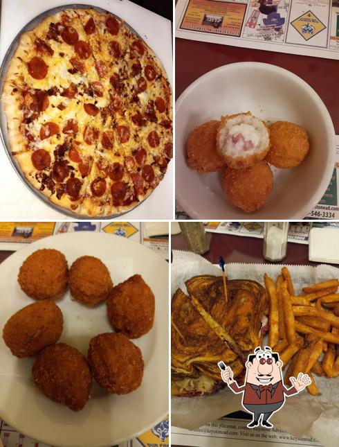 Hotel Kast, 723 Arch St #5617 in Williamsport - Restaurant menu and reviews