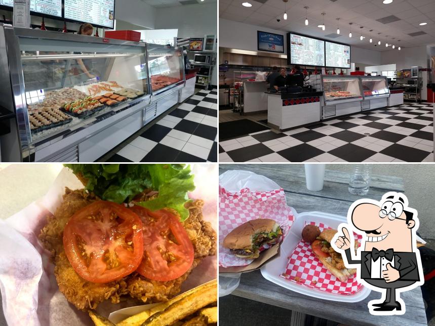 Flying Burger & Seafood, Ruston - Restaurant menu, prices and reviews
