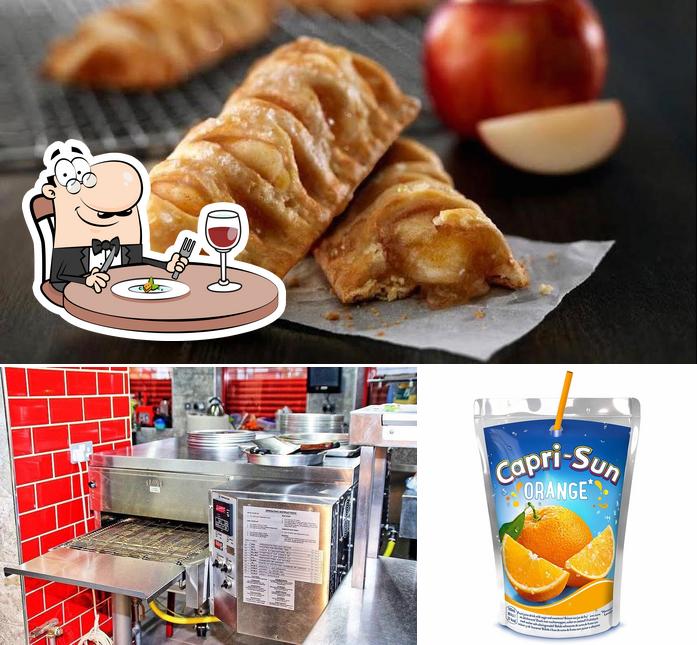 Miami Fried Chicken, 2 The Cir, Barton Rd in Manchester - Restaurant ...