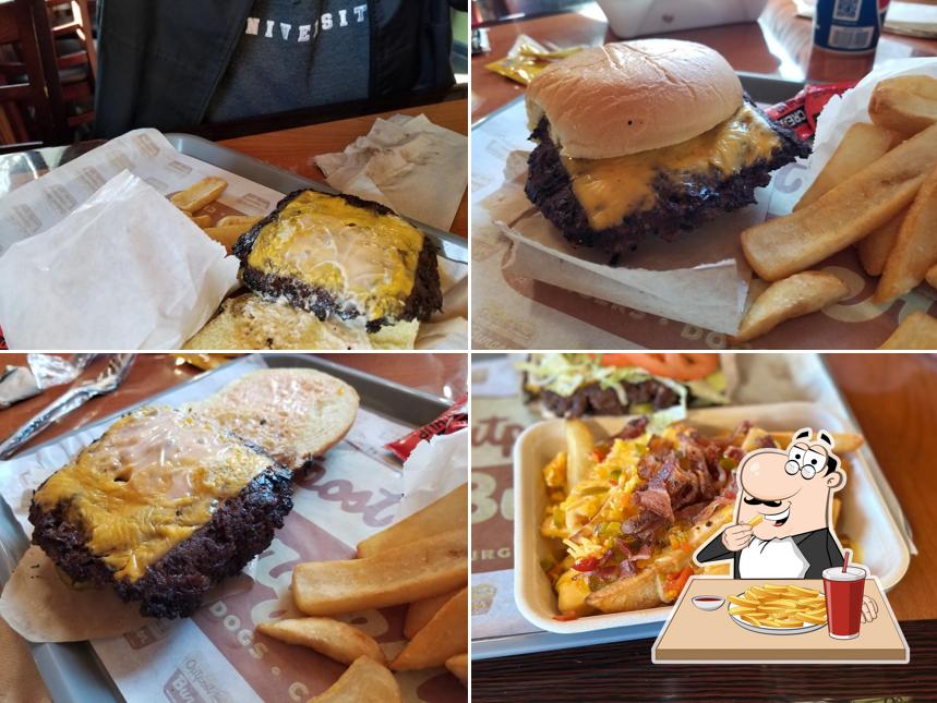 Outpost Burger, Davis - Restaurant menu, prices and reviews