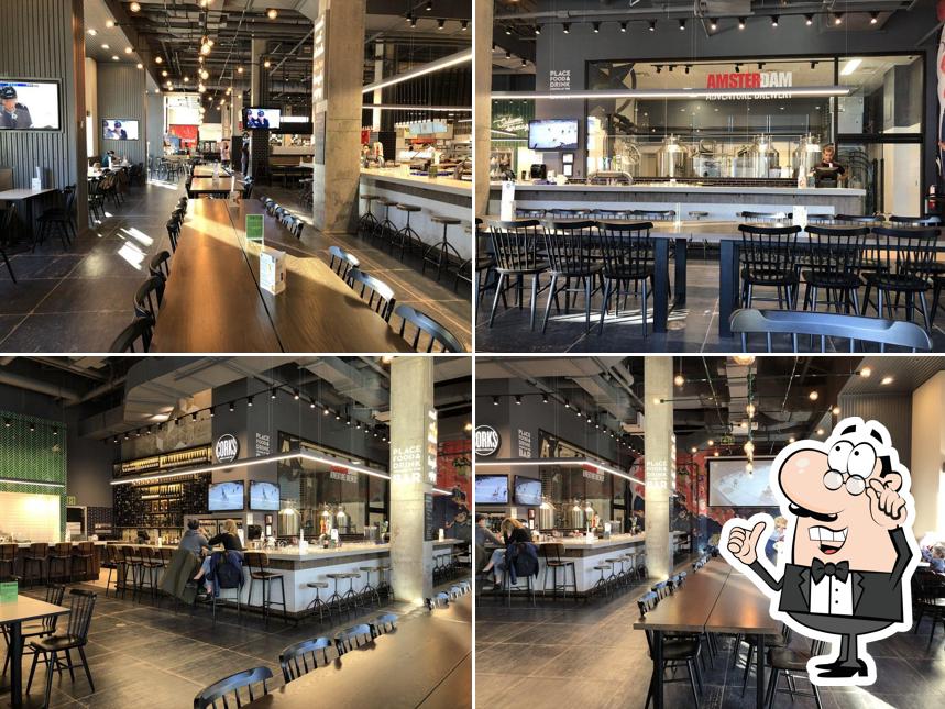 Corks Beer & Wine Bar, 1100 King St W in Toronto - Restaurant reviews